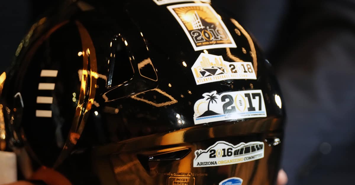 College Football Bowl Schedule 2023-2024 - College Football News ...