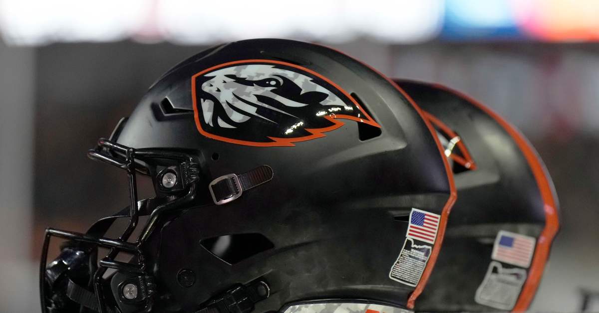 Oregon State Football Schedule 2025 - College Football News | College ...