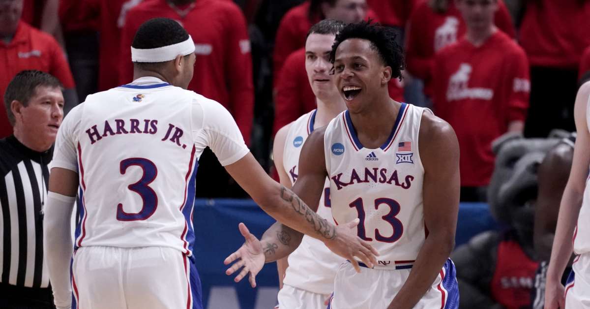 Kansas vs Gonzaga Prediction, Game Preview: NCAA Tournament Second ...