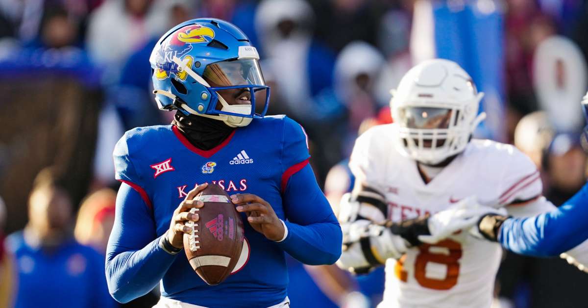 Texas vs Kansas Prediction Game Preview - College Football News | College Football Predictions ...