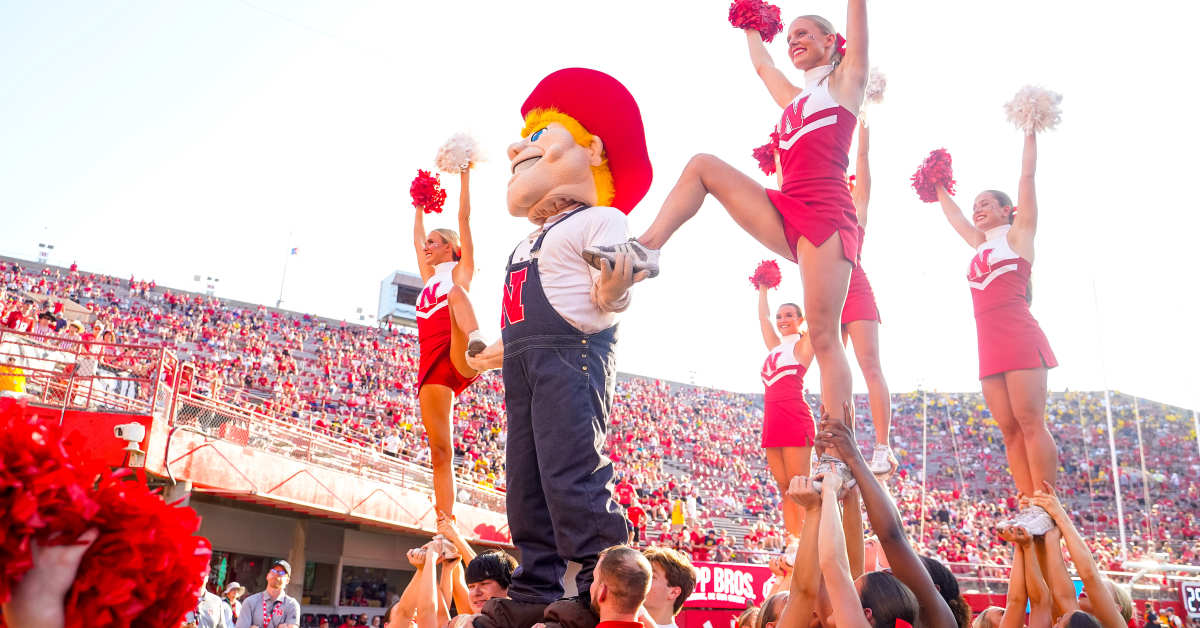 Nebraska vs Illinois Prediction Game Preview - College Football News ...