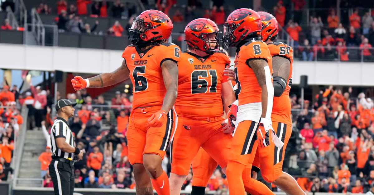 UCLA vs Oregon State Prediction Game Preview - College Football News | College Football ...