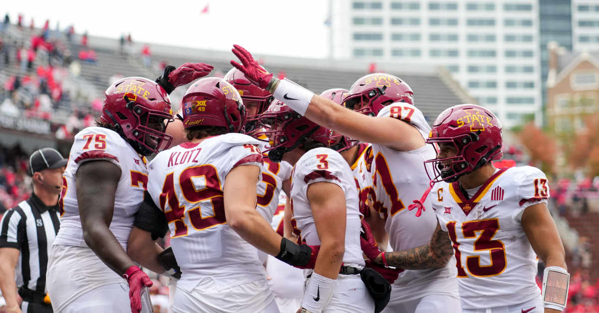 Texas vs Iowa State Prediction Game Preview - College Football News ...