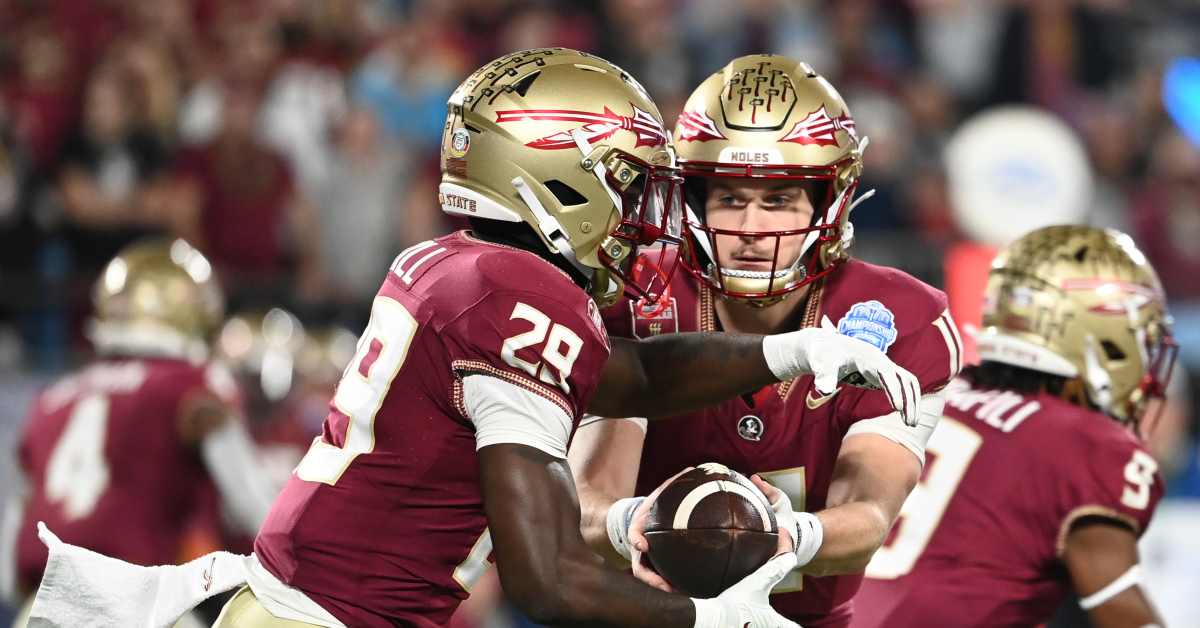 Coaches Top 25 Poll, College Football Final Regular Season Rankings ...