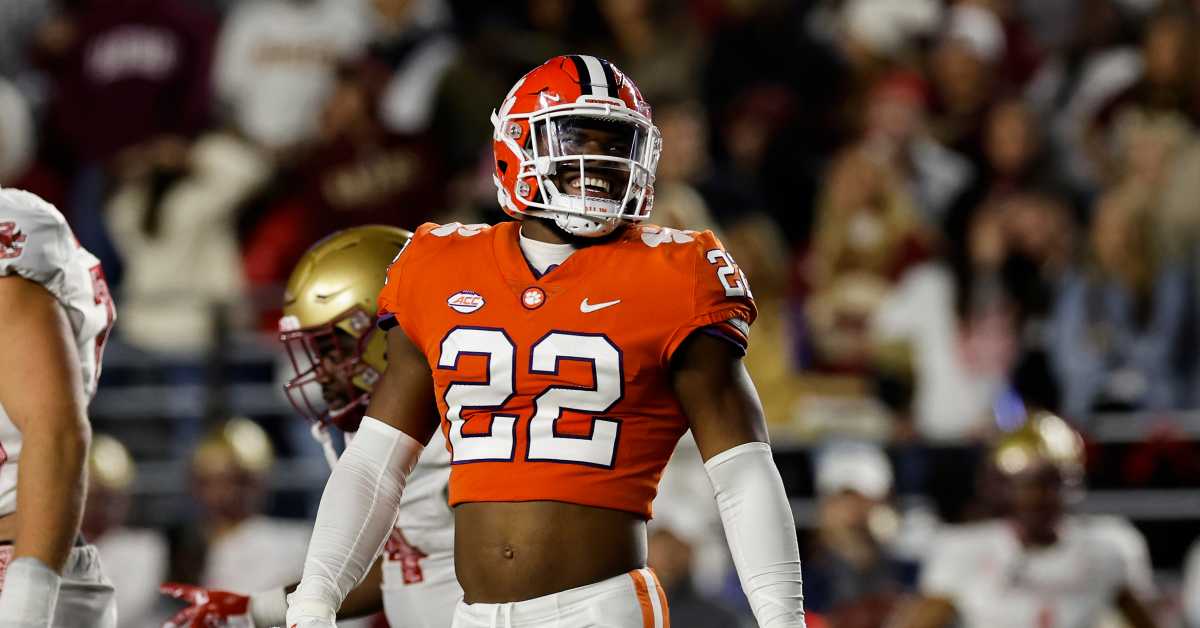 Trenton Simpson, Clemson 2023 NFL Draft Profile - College Football News ...