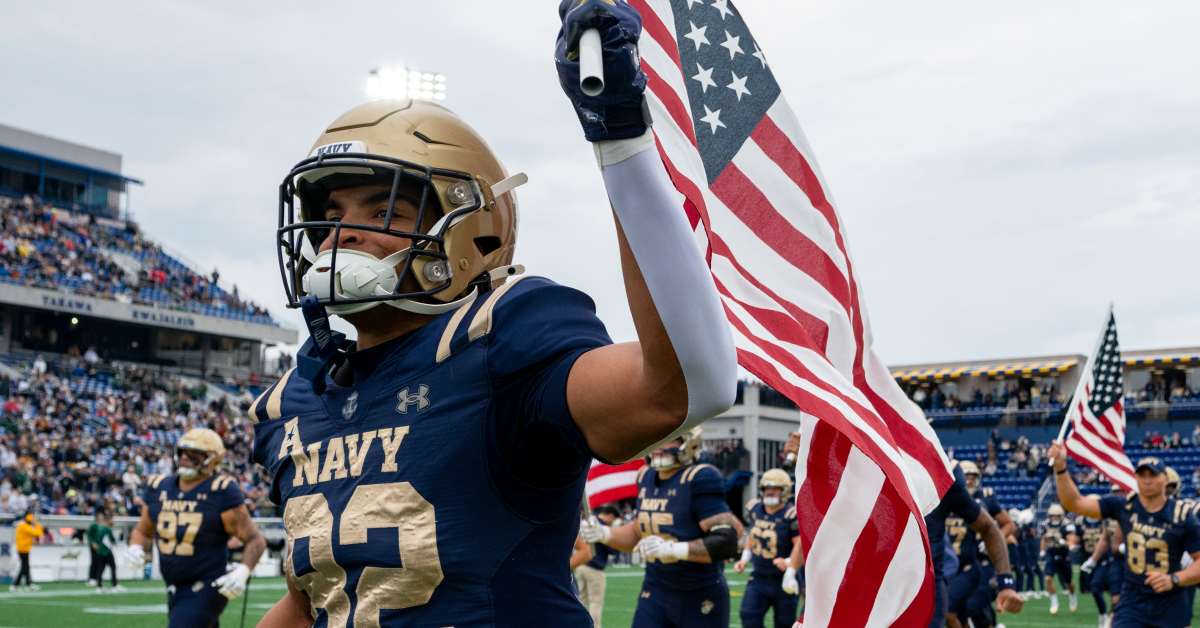 Navy vs Memphis Prediction and Preview: College Football 2025 - College Football News | College ...