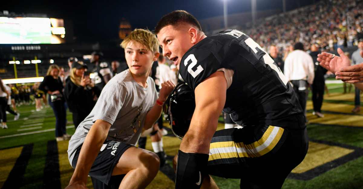 Who Wins the 2025 Heisman Trophy, Love, Mendoza, Pavia or Sayin? - College Football News ...