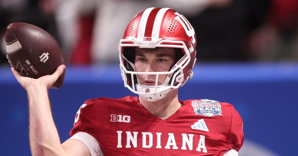 College Breakdown of 16 QBs at the 2026 NFL Combine - College Football ...