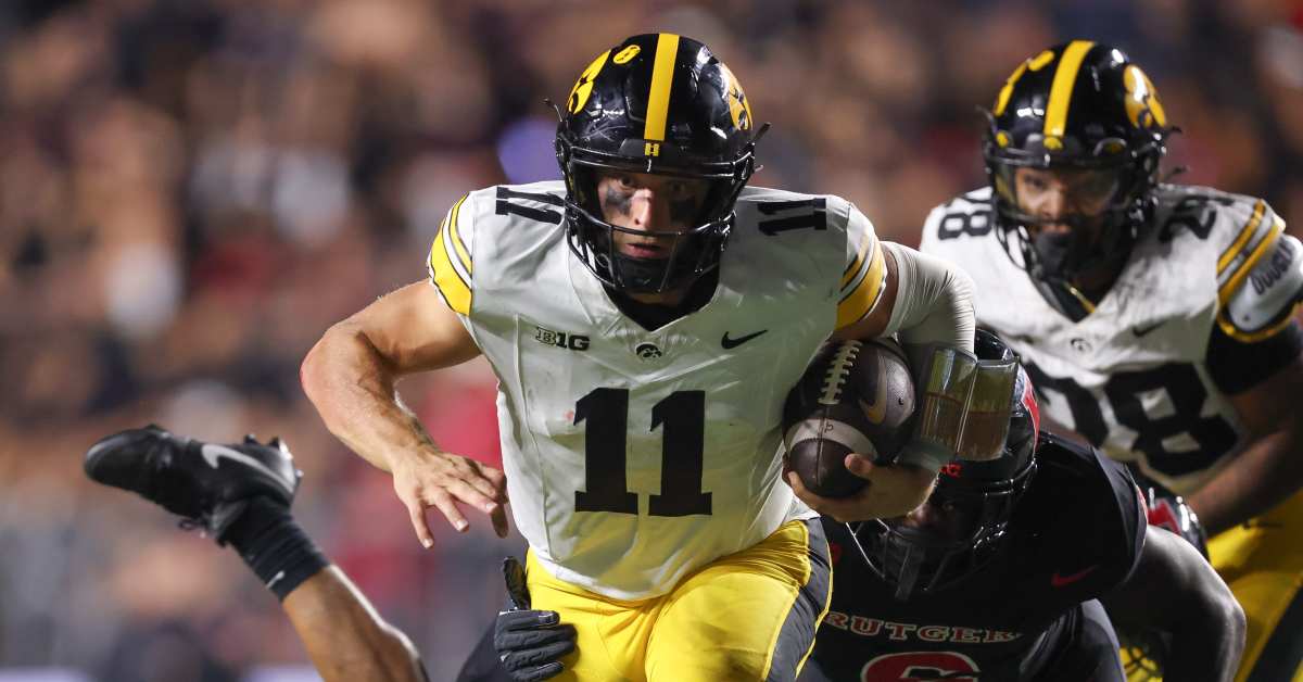 Indiana vs Iowa Prediction, Preview, Betting Lines: College Football ...