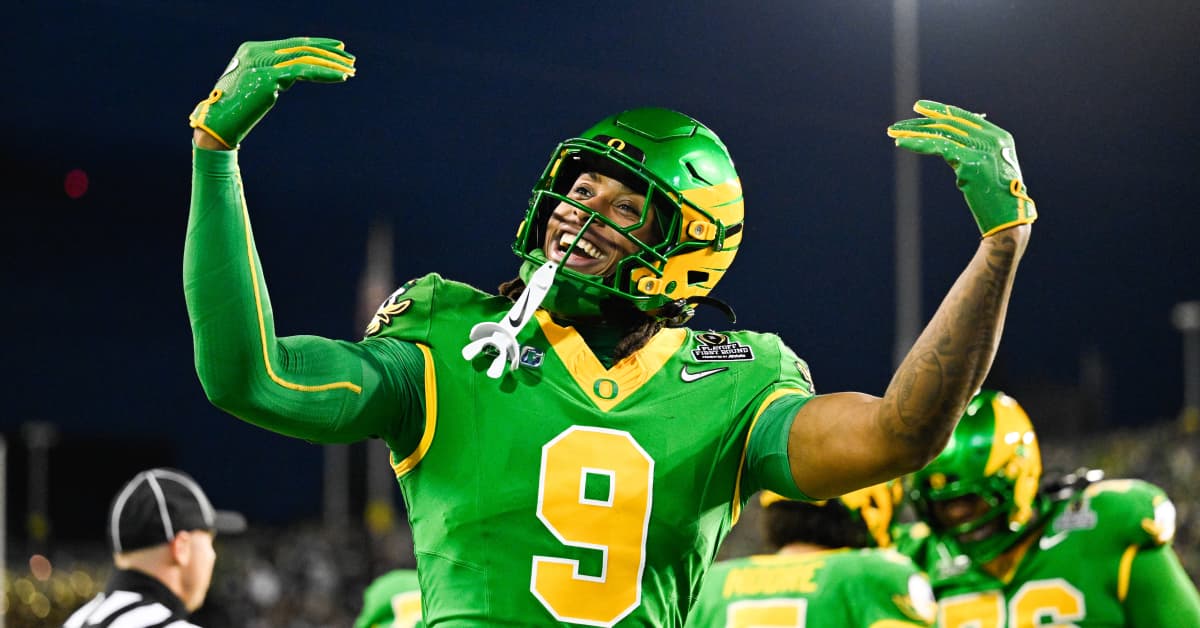 Oregon Explodes on James Madison, But… 5 CFP First Round Takeaways ...