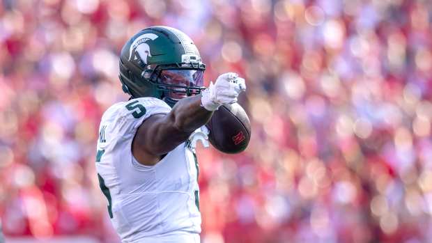 UCLA vs Michigan State Prediction, Preview, and Betting Lines: College ...