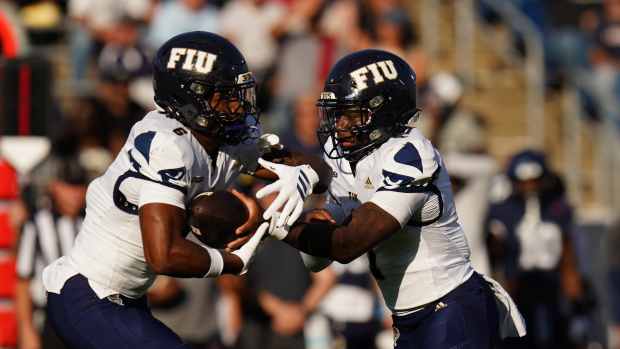 FIU vs WKU Prediction and Preview: College Football 2025 - College ...