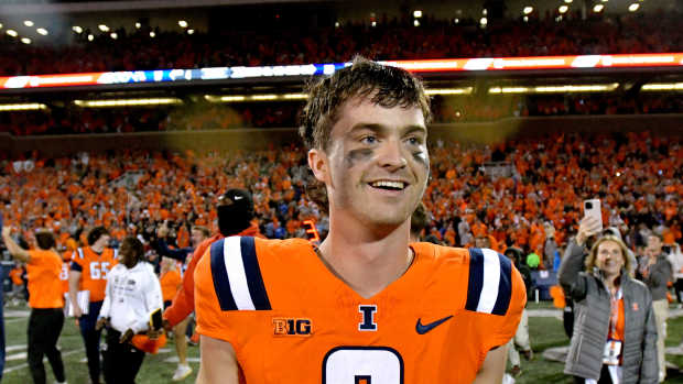2025 Music City Bowl Prediction: Tennessee vs Illinois Pick - College ...