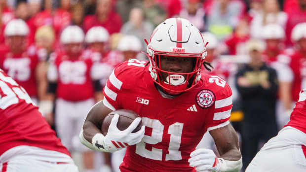 USC vs Nebraska Prediction and Preview: College Football 2025 - College ...