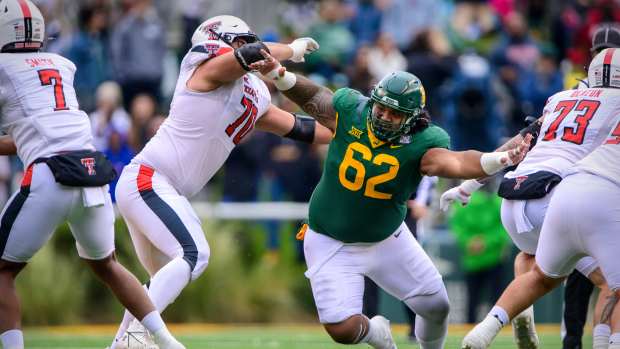 Siaki Ika, Baylor 2023 NFL Draft Profile - College Football News ...