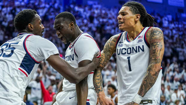 UConn vs Oklahoma Prediction, Preview & Odds: NCAA Tournament First Round - College Football ...
