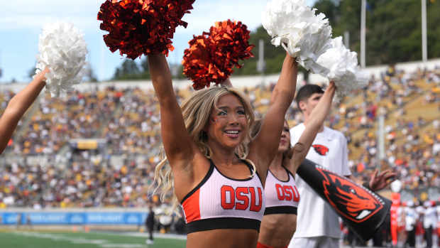 Cal vs Oregon State Prediction: The Longtime Pac-12 Matchup Lives On ...
