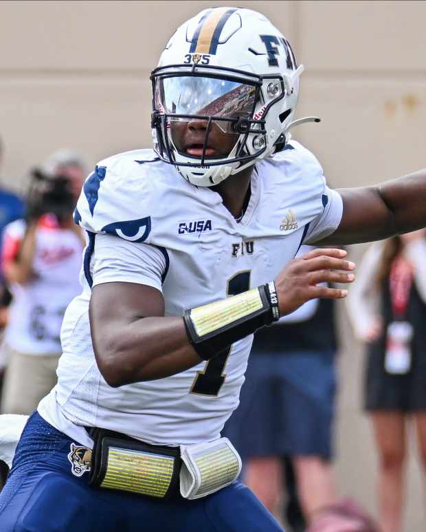 College Football Playoff Moves to Straight Seeding: Why It's the Right ...