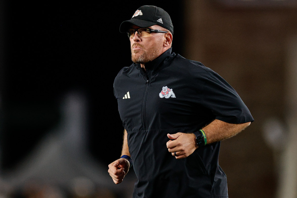 2025 Snoop Dogg Arizona Bowl Prediction: Fresno State vs Miami ...