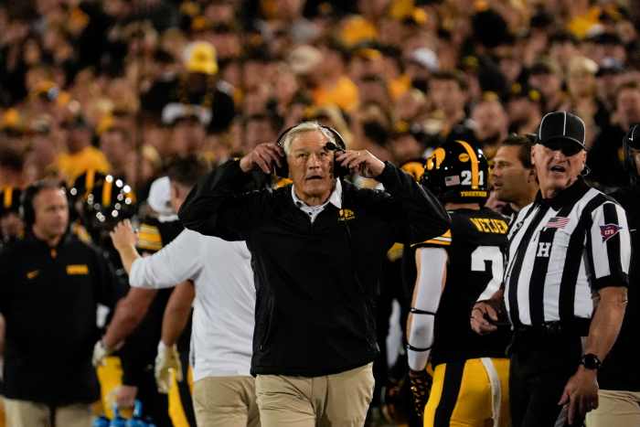 2025 ReliaQuest Bowl Prediction: Iowa vs Vanderbilt Pick - College ...