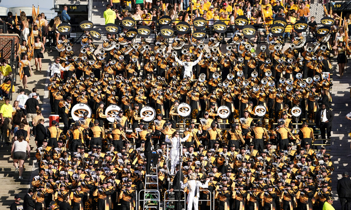 Kentucky vs Missouri Prediction Game Preview - College Football News ... Kentucky vs Missouri Prediction Game Preview - College Football News ...
