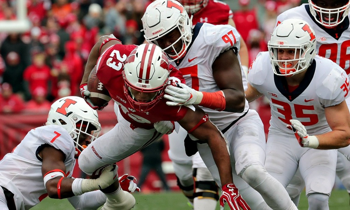 Wisconsin vs. Illinois Fearless Prediction, Game Preview - College ...