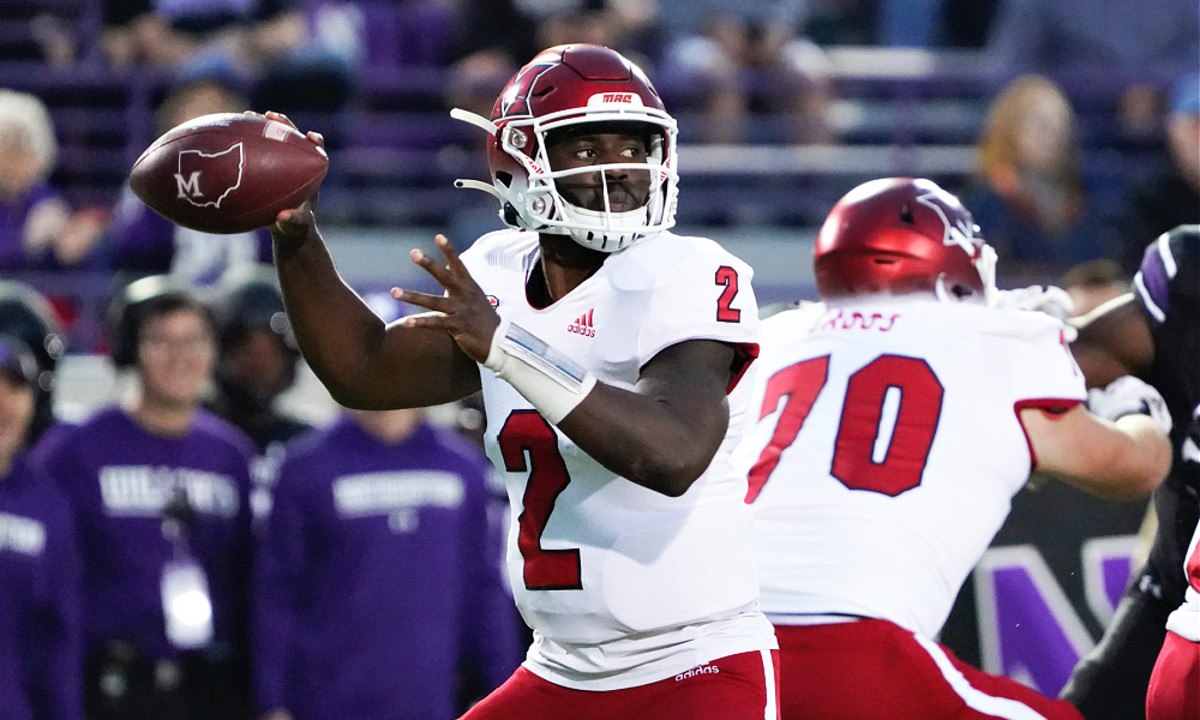 Buffalo vs Miami University Prediction, Game Preview - College Football ...