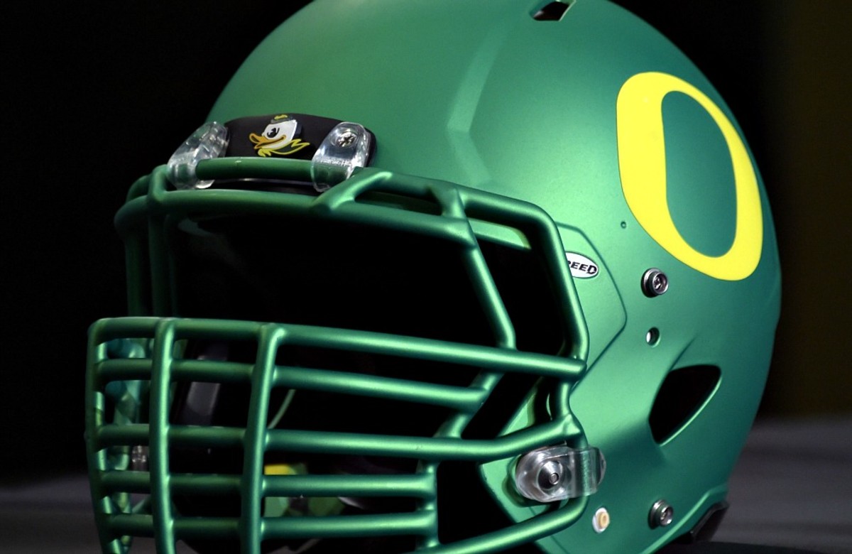 Oregon Football Schedule: 2019 Analysis - College Football News ...