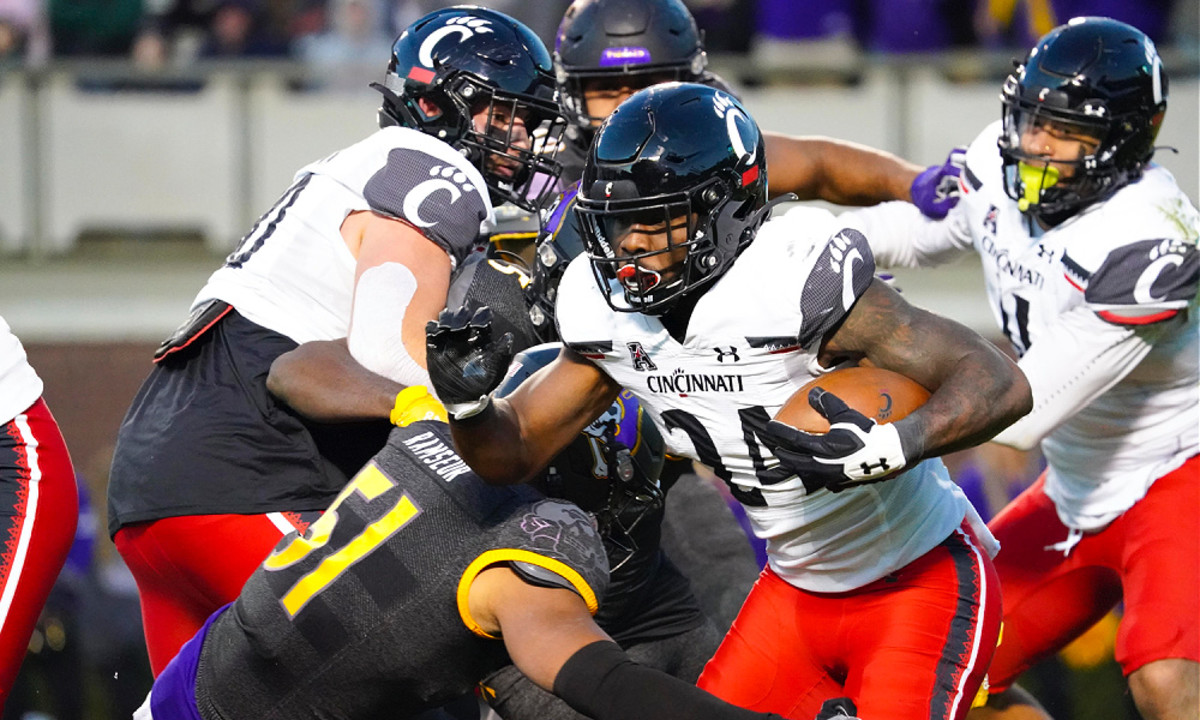 Coaches Top 25 Poll powered by USA TODAY Rankings: Week 13 - College ...