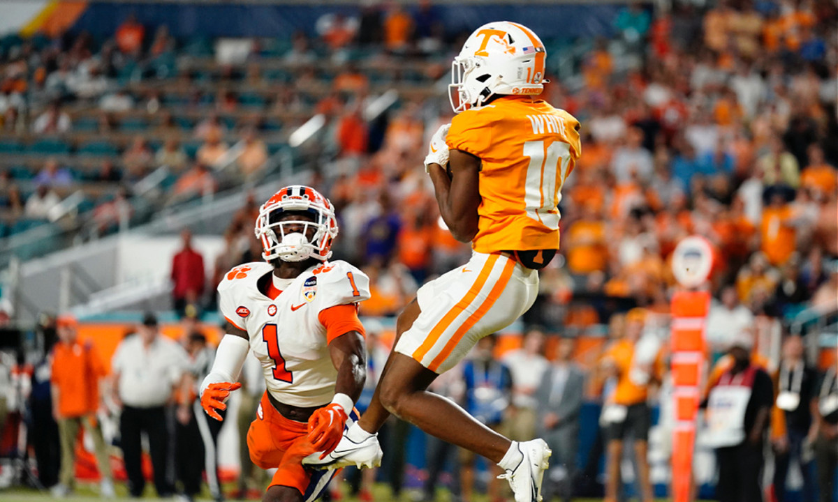 College Football News Freshman All-Bowl Team 2022 - College Football ... College Football News Freshman All-Bowl Team 2022 - College Football ...