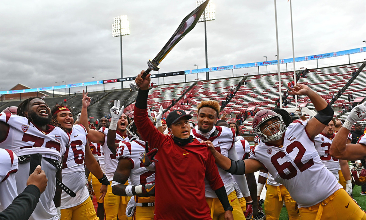 USC vs Oregon State Prediction, Game Preview - College Football News | College Football ...