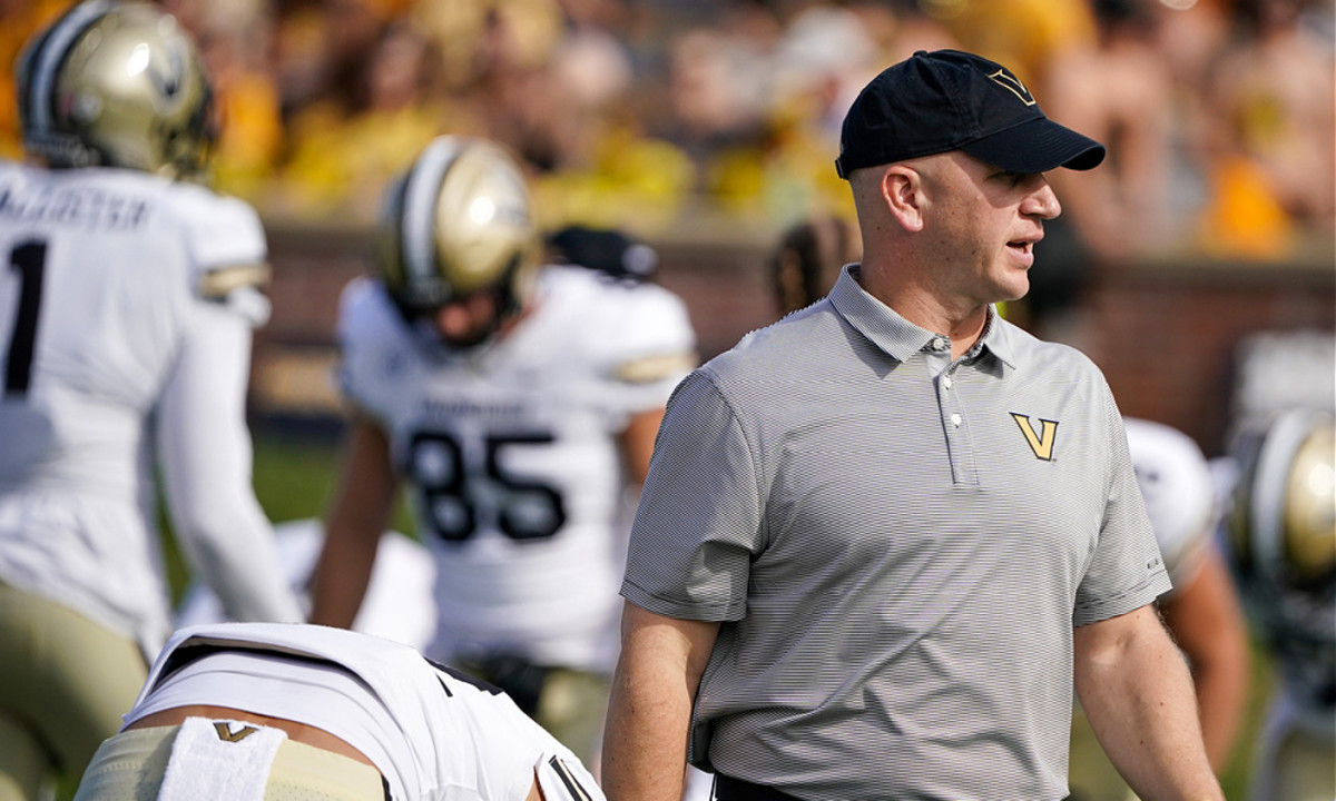 South Carolina vs Vanderbilt Prediction Game Preview - College Football News | College Football ...