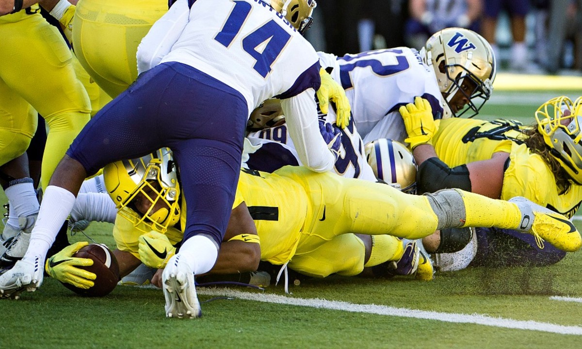 Path To The Playoff: Pac-12. Can Anyone Stay Alive In The Chase ...