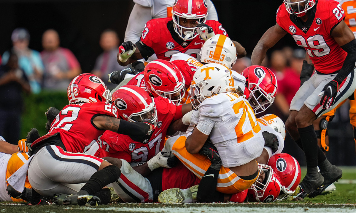 College Football Scoreboard, Predictions Week 10 - College Football ...