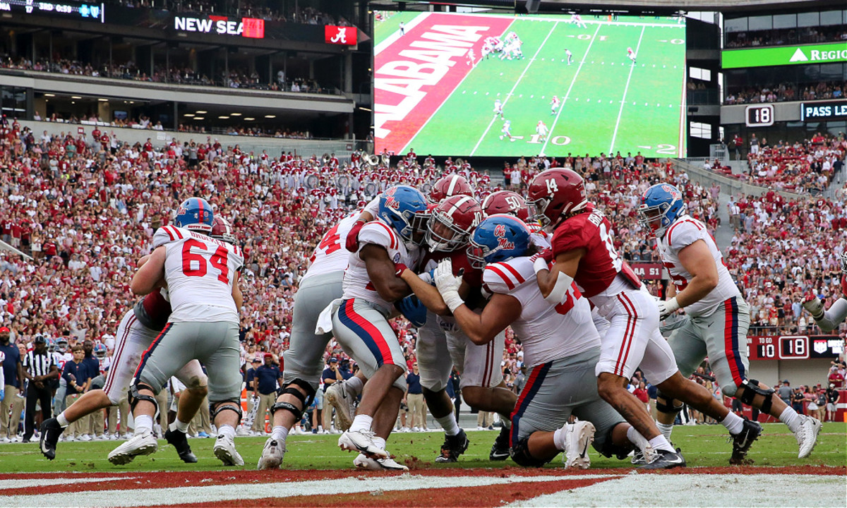 College Football Expert Picks Predictions Week 11 - College Football News | College Football ...