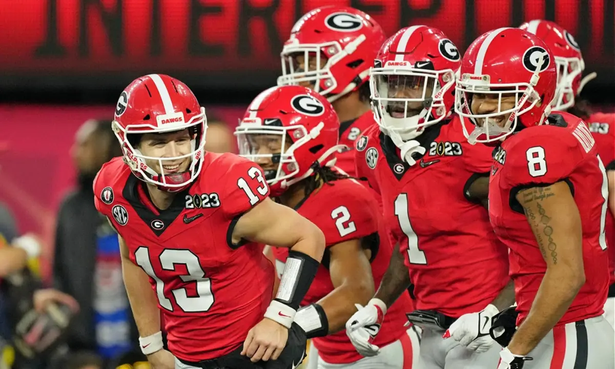 100 Best Players of the College Football Bowl Season 2022-2023 ...