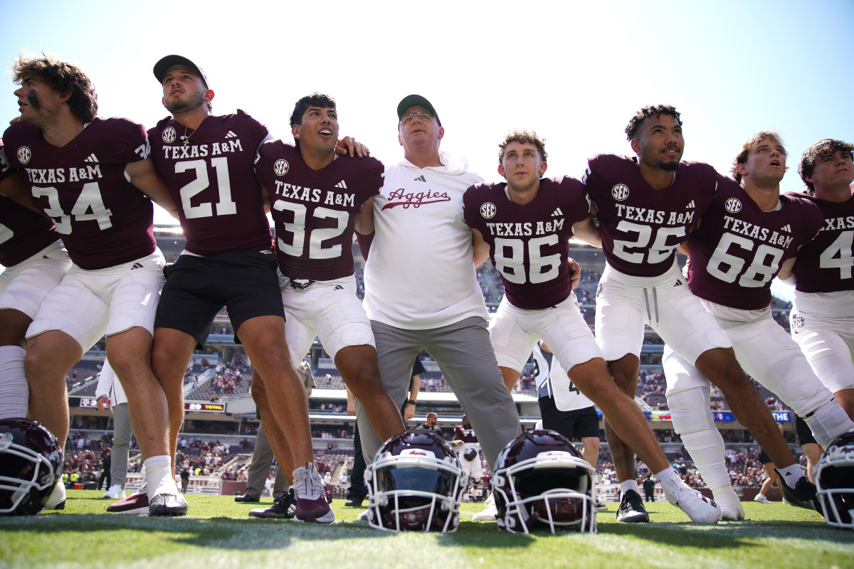 Texas A&M Reveals Intimidating Uniform Combination Ahead Of Week 3 ...