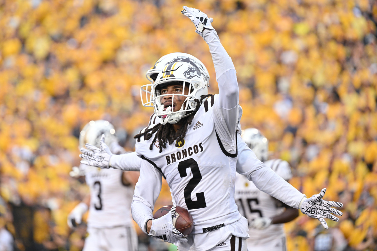 Western Michigan vs Eastern Michigan Prediction Game Preview - College ...
