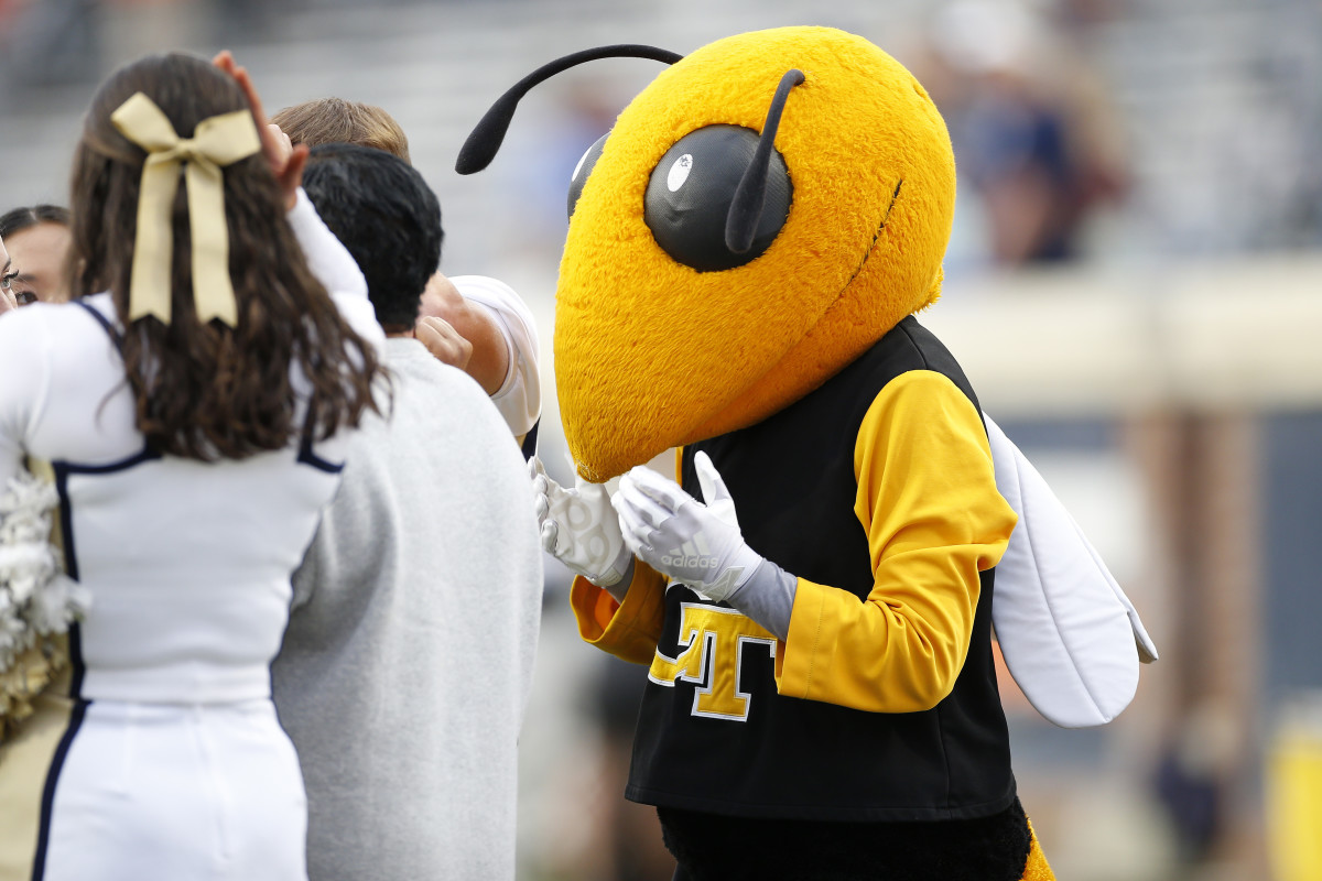 Georgia Tech vs Clemson Experts Picks, Predictions, Week 11 - College ...