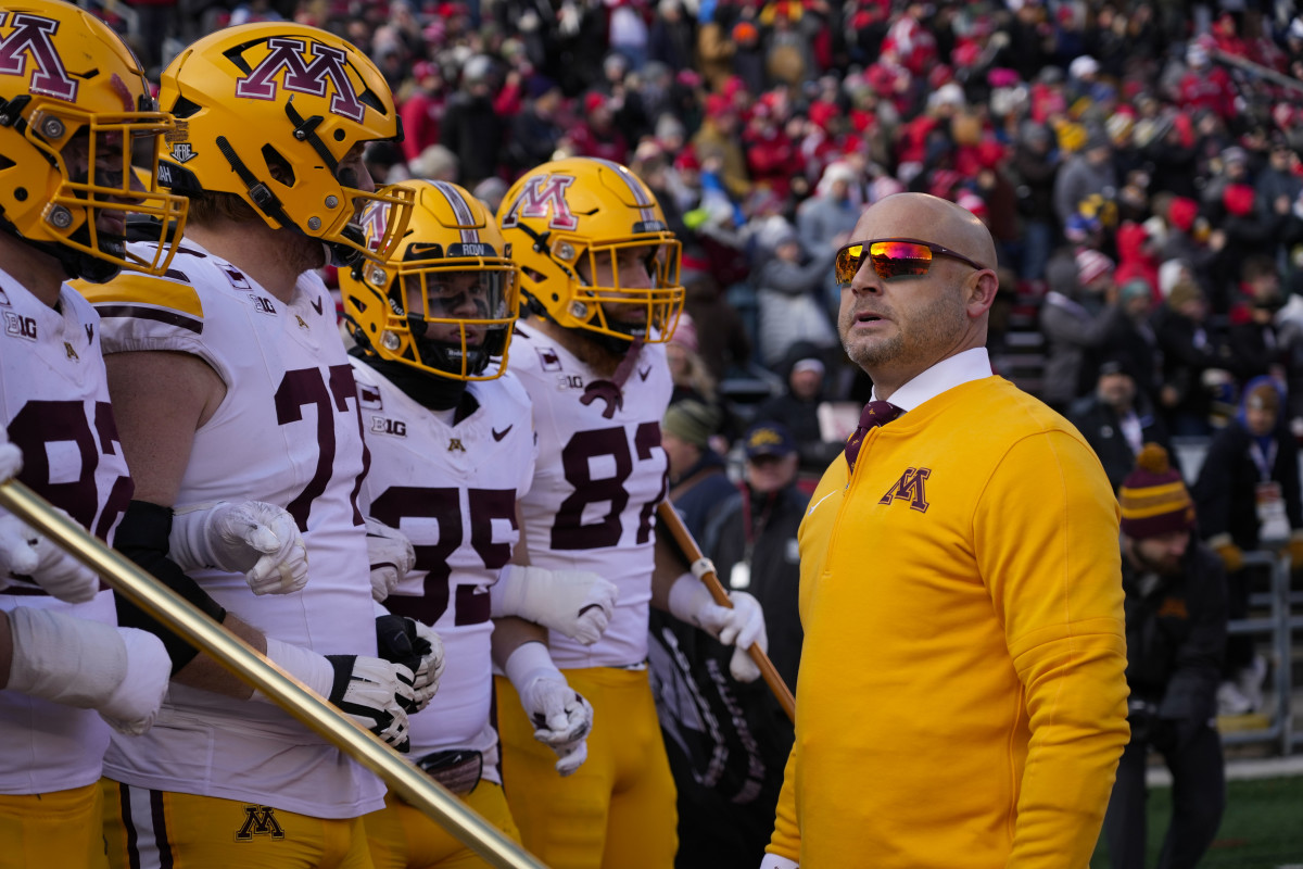 Minnesota vs Virginia Tech: Duke's Mayo Bowl Prediction & Betting Lines ...